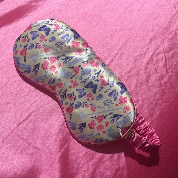 Wicked | Accessories | Wicked Glinda Floral Satin Sleep Mask | Poshmark